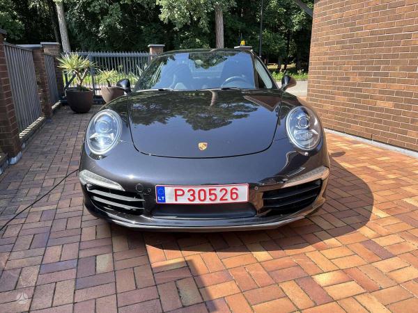 Черный Порше 911 2013 в Алитус, объемом двигателя 3.80 л и пробегом 59 тыс. км за 59290 €, фото 2 на AUTOMOTO.COM.LV