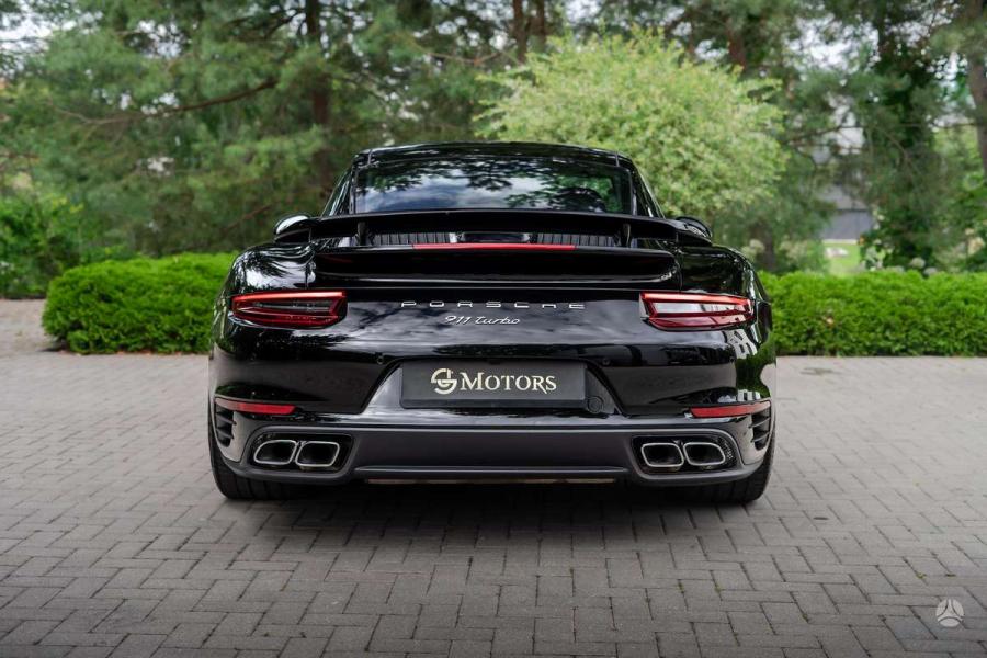 Black Porsche 911 2017 in Kaunas, with an engine capacity of 3.80 L and mileage of 20 thousand km for 116000 €, photo 12 on AUTOMOTO.COM.LV