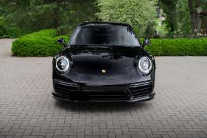 Black Porsche 911 2017 in Kaunas, with an engine capacity of 3.80 L and mileage of 20 thousand km for 116000 €, photo 13 on AUTOMOTO.COM.LV