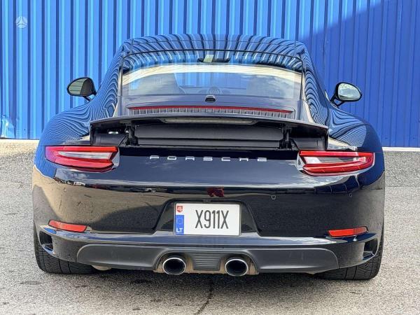 Melns Porsche 911 2017 Kauņa, ar dzinēja tilpumu 2.98 L un nobraukumu 87 tūkst. km par 84911 €, foto 5 vietnē AUTOMOTO.COM.LV