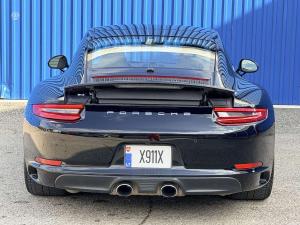 Black Porsche 911 2017 in Kaunas, with an engine capacity of 2.98 L and mileage of 87 thousand km for 84911 €, photo 5 on AUTOMOTO.COM.LV