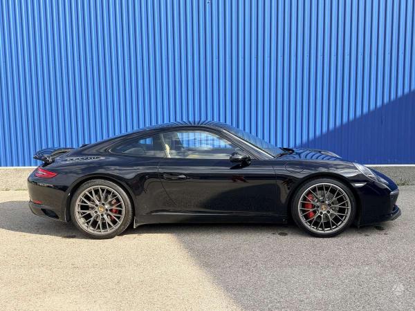 Melns Porsche 911 2017 Kauņa, ar dzinēja tilpumu 2.98 L un nobraukumu 87 tūkst. km par 84911 €, foto 8 vietnē AUTOMOTO.COM.LV