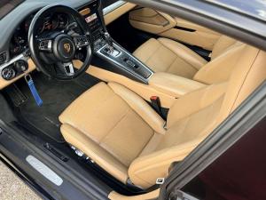 Black Porsche 911 2017 in Kaunas, with an engine capacity of 2.98 L and mileage of 87 thousand km for 84911 €, photo 18 on AUTOMOTO.COM.LV