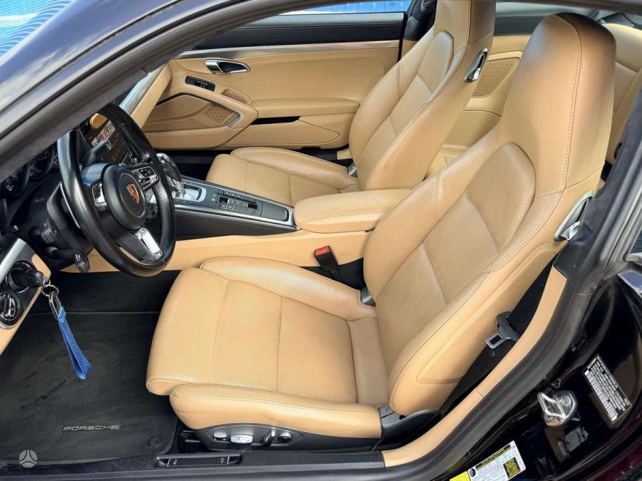Black Porsche 911 2017 in Kaunas, with an engine capacity of 2.98 L and mileage of 87 thousand km for 84911 €, photo 20 on AUTOMOTO.COM.LV