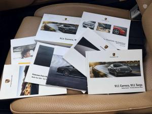 Black Porsche 911 2017 in Kaunas, with an engine capacity of 2.98 L and mileage of 87 thousand km for 84911 €, photo 42 on AUTOMOTO.COM.LV