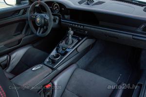 Melns Porsche 911 2021 Rīga, ar dzinēja tilpumu 4.00 L un nobraukumu 41 tūkst. km par 179900 €, foto 13 vietnē AUTOMOTO.COM.LV