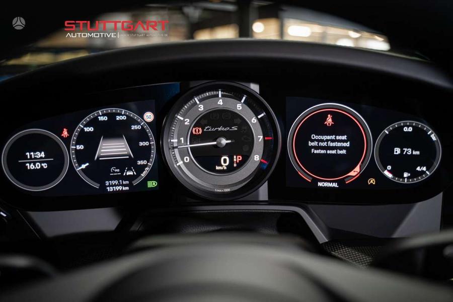 Черный Порше 911 2023 в Каунас, объемом двигателя 3.75 л и пробегом 13 тыс. км за 205000 €, фото 18 на AUTOMOTO.COM.LV