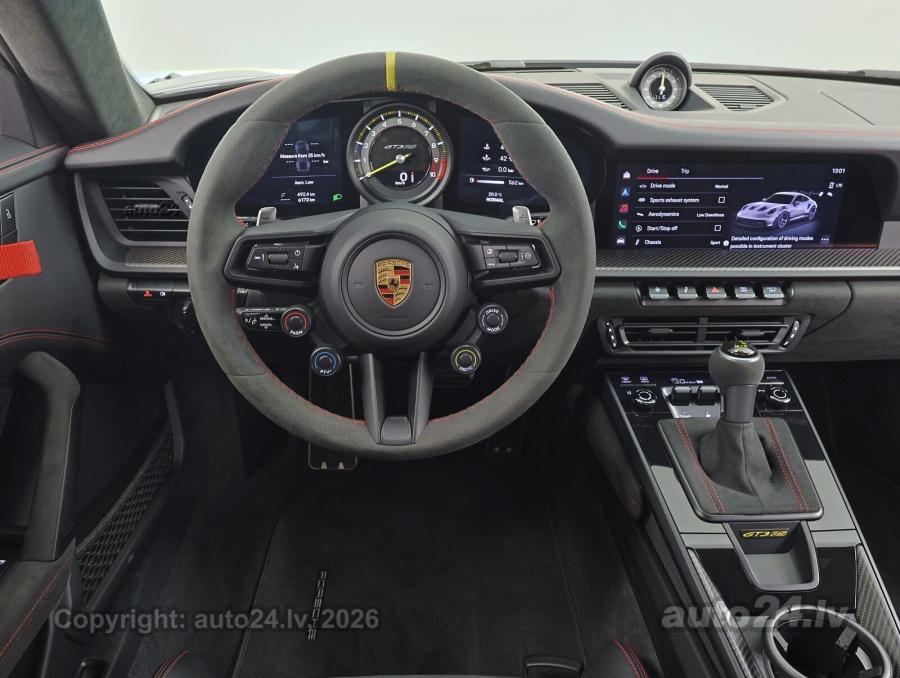 Black Porsche 911 2023 in Tallinn, with an engine capacity of 4.00 L and mileage of 7 thousand km for 290000 €, photo 14 on AUTOMOTO.COM.LV