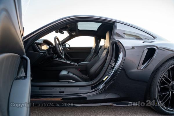 Melns Porsche 911 2026 Tartu, ar dzinēja tilpumu 3.60 L un nobraukumu 3 tūkst. km par 303800 €, foto 8 vietnē AUTOMOTO.COM.LV