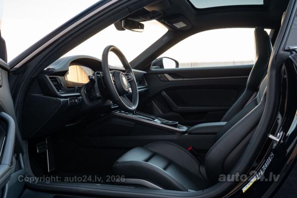 Melns Porsche 911 2026 Tartu, ar dzinēja tilpumu 3.60 L un nobraukumu 3 tūkst. km par 303800 €, foto 9 vietnē AUTOMOTO.COM.LV