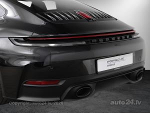 Black Porsche 911 2026 in Tallinn, with an engine capacity of 3.00 L and mileage of 16 thousand km for 180000 €, photo 10 on AUTOMOTO.COM.LV