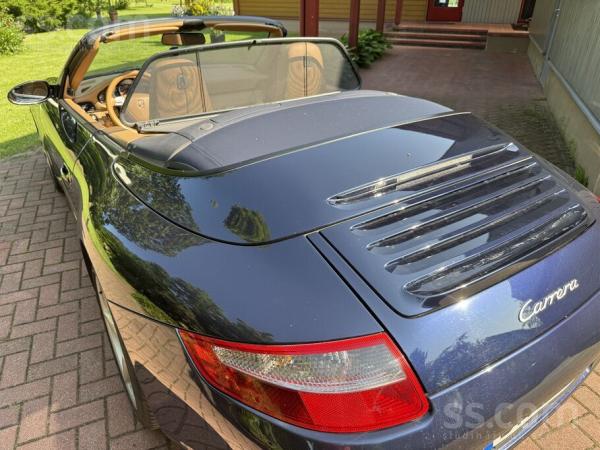 Zils Porsche 911 2005 Jelgava, ar dzinēja tilpumu 3.60 L un nobraukumu 129 tūkst. km par 42000 €, foto 6 vietnē AUTOMOTO.COM.LV