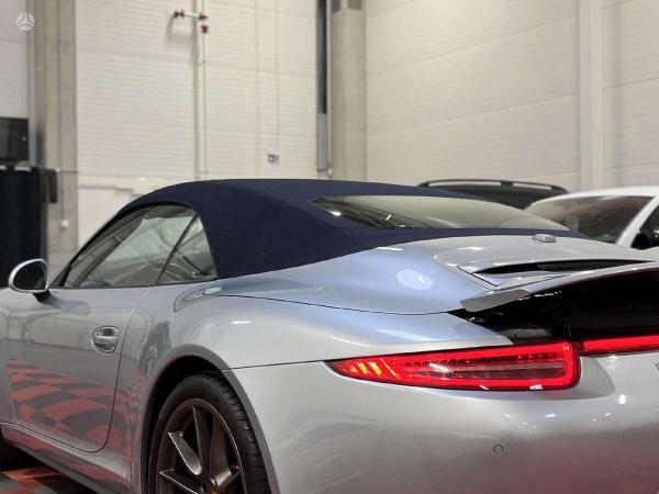 Zils Porsche 911 2016 Viļņa, ar dzinēja tilpumu 3.44 L un nobraukumu 48 tūkst. km par 61900 €, foto 35 vietnē AUTOMOTO.COM.LV