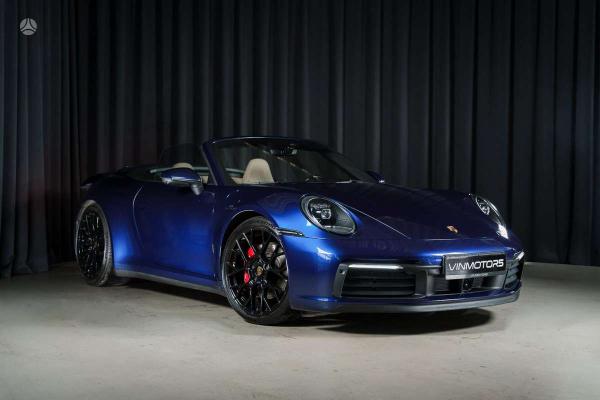 Blue Porsche 911 2020 in Vilnius, with an engine capacity of 2.98 L and mileage of 50 thousand km for 109998 €, photo 3 on AUTOMOTO.COM.LV
