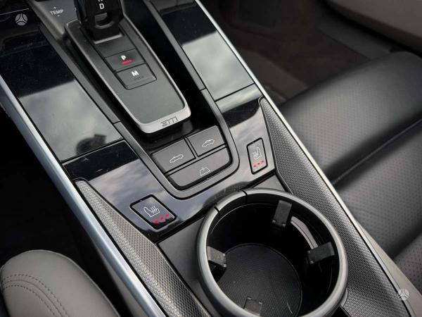 Синий Порше 911 2022 в Рига, объемом двигателя 2.98 л и пробегом 53 тыс. км за 119200 €, фото 11 на AUTOMOTO.COM.LV