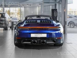 Blue Porsche 911 2026 in Riga, with an engine capacity of 3.60 L and mileage of 8 thousand km for 189900 €, photo 7 on AUTOMOTO.COM.LV