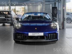 Blue Porsche 911 2026 in Riga, with an engine capacity of 3.60 L and mileage of 8 thousand km for 189900 €, photo 9 on AUTOMOTO.COM.LV