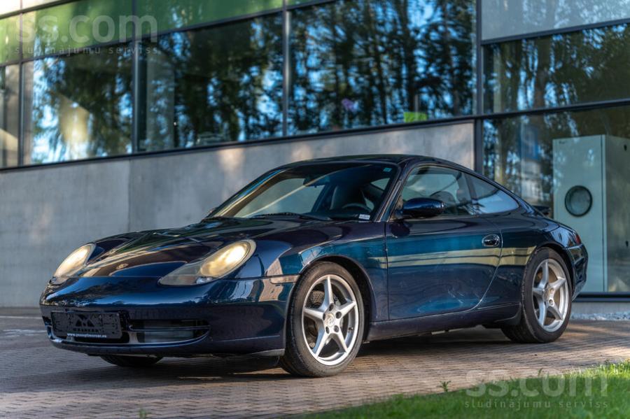 Blue Porsche 911 2000 in Riga, with an engine capacity of 3.40 L and mileage of 165 thousand km for 24500 €, photo 4 on AUTOMOTO.COM.LV