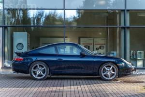 Blue Porsche 911 2000 in Riga, with an engine capacity of 3.40 L and mileage of 165 thousand km for 24500 €, photo 5 on AUTOMOTO.COM.LV