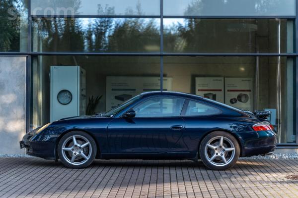 Blue Porsche 911 2000 in Riga, with an engine capacity of 3.40 L and mileage of 165 thousand km for 24500 €, photo 5 on AUTOMOTO.COM.LV