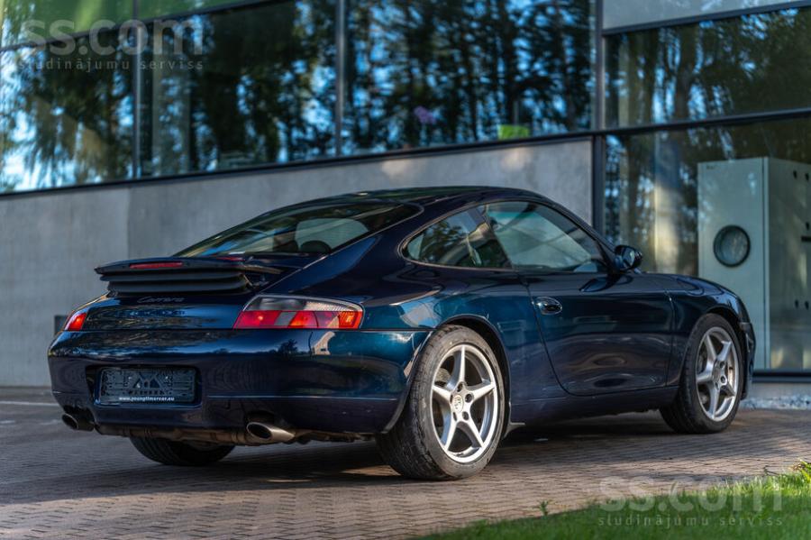 Blue Porsche 911 2000 in Riga, with an engine capacity of 3.40 L and mileage of 165 thousand km for 24500 €, photo 9 on AUTOMOTO.COM.LV