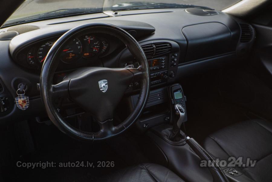 Blue Porsche 911 2000 in Tallinn, with an engine capacity of 3.40 L and mileage of 166 thousand km for 31900 €, photo 9 on AUTOMOTO.COM.LV