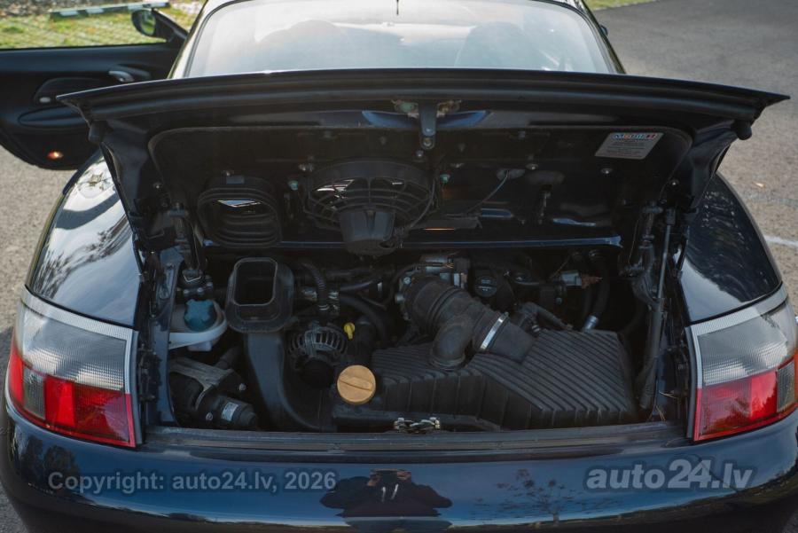 Blue Porsche 911 2000 in Tallinn, with an engine capacity of 3.40 L and mileage of 166 thousand km for 31900 €, photo 16 on AUTOMOTO.COM.LV