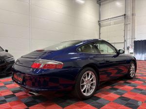 Blue Porsche 911 2002 in Vilnius, with an engine capacity of 3.60 L and mileage of 88 thousand km for 32500 €, photo 5 on AUTOMOTO.COM.LV