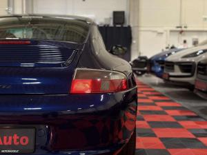 Blue Porsche 911 2002 in Vilnius, with an engine capacity of 3.60 L and mileage of 88 thousand km for 32500 €, photo 9 on AUTOMOTO.COM.LV