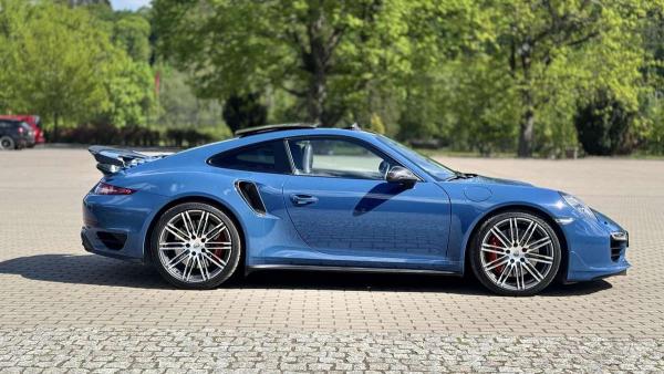 Zils Porsche 911 2015 Viļņa, ar dzinēja tilpumu 3.80 L un nobraukumu 7 tūkst. km par 105000 €, foto 1 vietnē AUTOMOTO.COM.LV