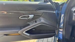 Zils Porsche 911 2015 Viļņa, ar dzinēja tilpumu 3.80 L un nobraukumu 7 tūkst. km par 105000 €, foto 14 vietnē AUTOMOTO.COM.LV