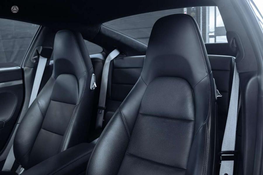Zils Porsche 911 2018 Viļņa, ar dzinēja tilpumu 2.98 L un nobraukumu 46 tūkst. km par 71999 €, foto 16 vietnē AUTOMOTO.COM.LV