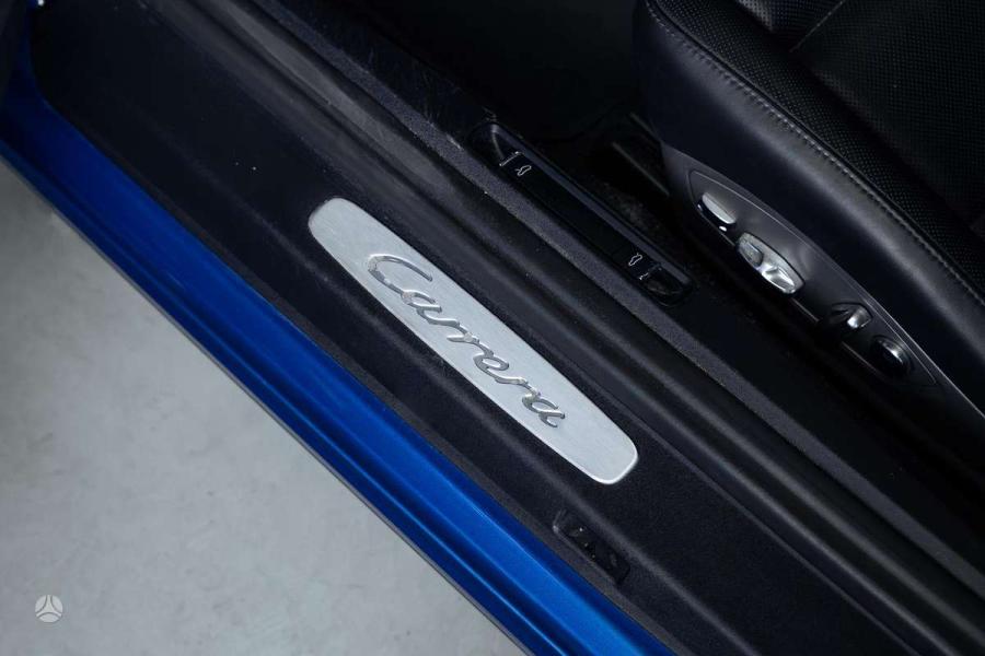Zils Porsche 911 2018 Viļņa, ar dzinēja tilpumu 2.98 L un nobraukumu 46 tūkst. km par 71999 €, foto 20 vietnē AUTOMOTO.COM.LV
