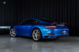 Zils Porsche 911 2018 Viļņa, ar dzinēja tilpumu 2.98 L un nobraukumu 47 tūkst. km par 71999 €, foto 7 vietnē AUTOMOTO.COM.LV