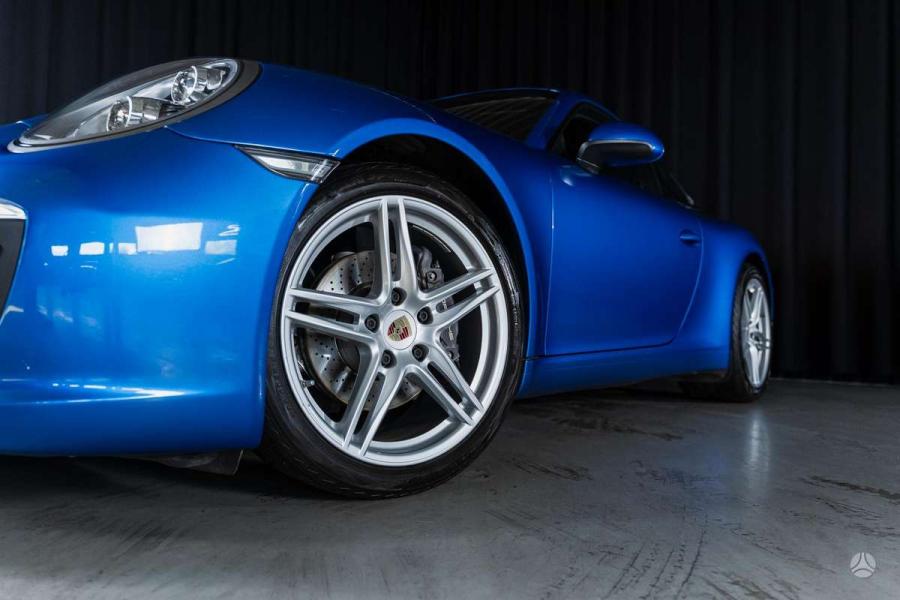 Zils Porsche 911 2018 Viļņa, ar dzinēja tilpumu 2.98 L un nobraukumu 47 tūkst. km par 71999 €, foto 13 vietnē AUTOMOTO.COM.LV