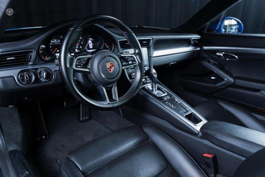 Zils Porsche 911 2018 Viļņa, ar dzinēja tilpumu 2.98 L un nobraukumu 47 tūkst. km par 71999 €, foto 20 vietnē AUTOMOTO.COM.LV