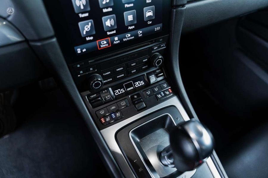 Zils Porsche 911 2018 Viļņa, ar dzinēja tilpumu 2.98 L un nobraukumu 47 tūkst. km par 71999 €, foto 28 vietnē AUTOMOTO.COM.LV