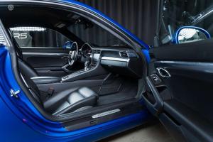 Zils Porsche 911 2018 Viļņa, ar dzinēja tilpumu 2.98 L un nobraukumu 47 tūkst. km par 71999 €, foto 30 vietnē AUTOMOTO.COM.LV
