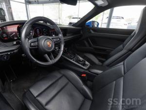 Синий Порше 911 2022 в Рига, объемом двигателя 3.00 л и пробегом 25 тыс. км за 129000 €, фото 6 на AUTOMOTO.COM.LV