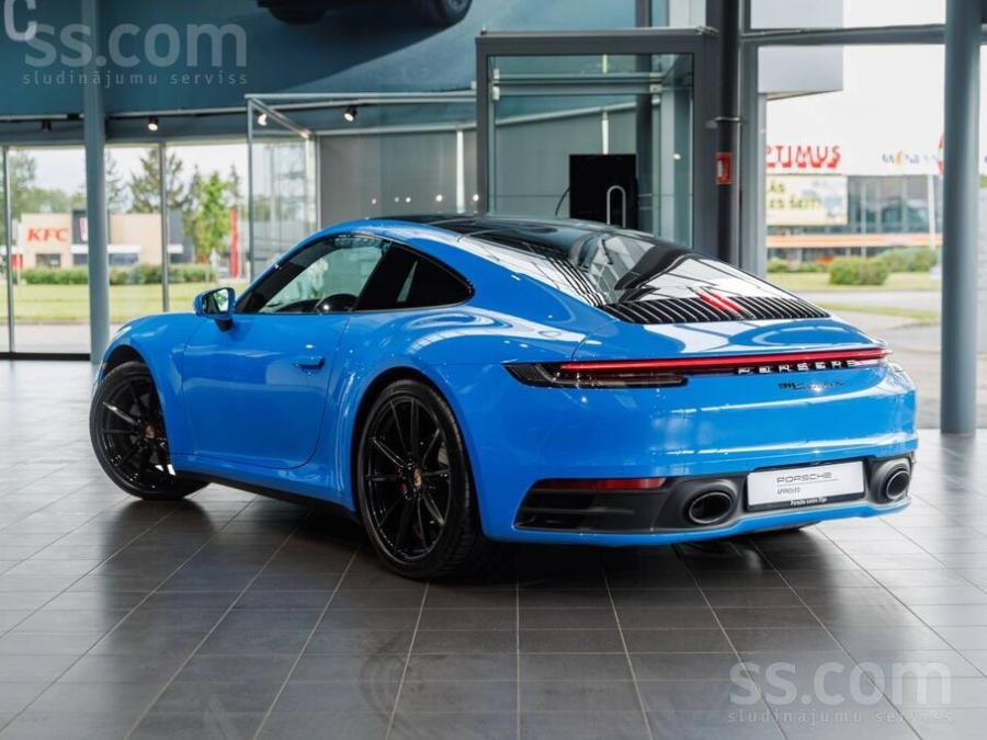 Синий Порше 911 2022 в Рига, объемом двигателя 3.00 л и пробегом 25 тыс. км за 129000 €, фото 11 на AUTOMOTO.COM.LV