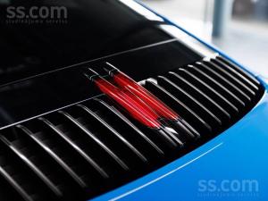 Синий Порше 911 2022 в Рига, объемом двигателя 3.00 л и пробегом 25 тыс. км за 129000 €, фото 16 на AUTOMOTO.COM.LV