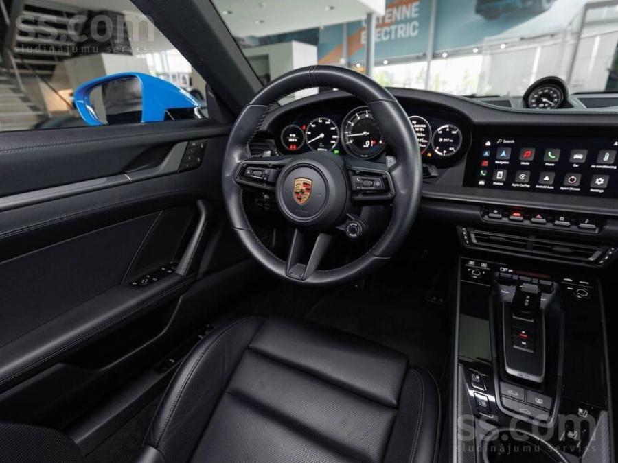 Синий Порше 911 2022 в Рига, объемом двигателя 3.00 л и пробегом 25 тыс. км за 129000 €, фото 21 на AUTOMOTO.COM.LV