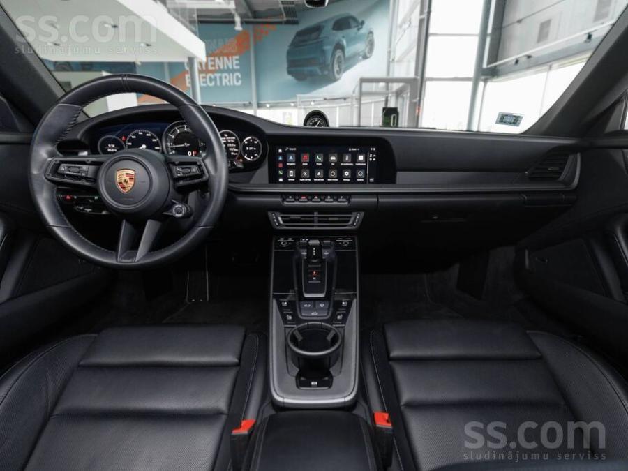 Синий Порше 911 2022 в Рига, объемом двигателя 3.00 л и пробегом 25 тыс. км за 129000 €, фото 22 на AUTOMOTO.COM.LV