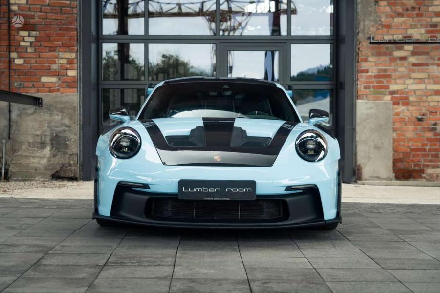 Zils Porsche 911 2024 Viļņa, ar dzinēja tilpumu 4.00 L un nobraukumu 2 tūkst. km par 345000 €, foto 3 vietnē AUTOMOTO.COM.LV