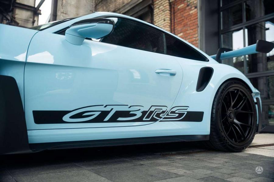 Zils Porsche 911 2024 Viļņa, ar dzinēja tilpumu 4.00 L un nobraukumu 2 tūkst. km par 345000 €, foto 17 vietnē AUTOMOTO.COM.LV