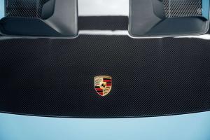 Zils Porsche 911 2024 Viļņa, ar dzinēja tilpumu 4.00 L un nobraukumu 2 tūkst. km par 345000 €, foto 29 vietnē AUTOMOTO.COM.LV