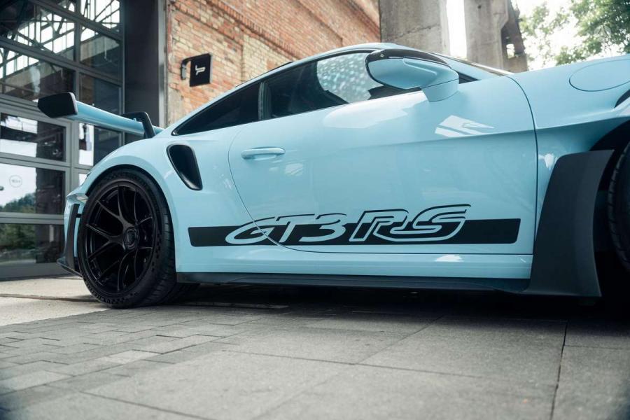 Zils Porsche 911 2024 Viļņa, ar dzinēja tilpumu 4.00 L un nobraukumu 2 tūkst. km par 345000 €, foto 37 vietnē AUTOMOTO.COM.LV