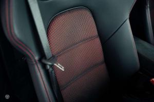 Zils Porsche 911 2024 Viļņa, ar dzinēja tilpumu 4.00 L un nobraukumu 2 tūkst. km par 345000 €, foto 44 vietnē AUTOMOTO.COM.LV