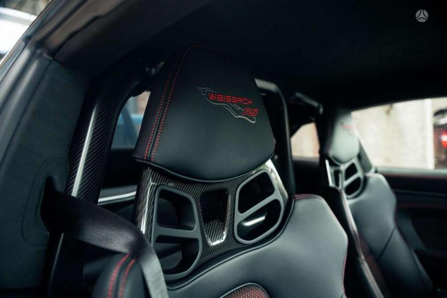 Zils Porsche 911 2024 Viļņa, ar dzinēja tilpumu 4.00 L un nobraukumu 2 tūkst. km par 345000 €, foto 45 vietnē AUTOMOTO.COM.LV