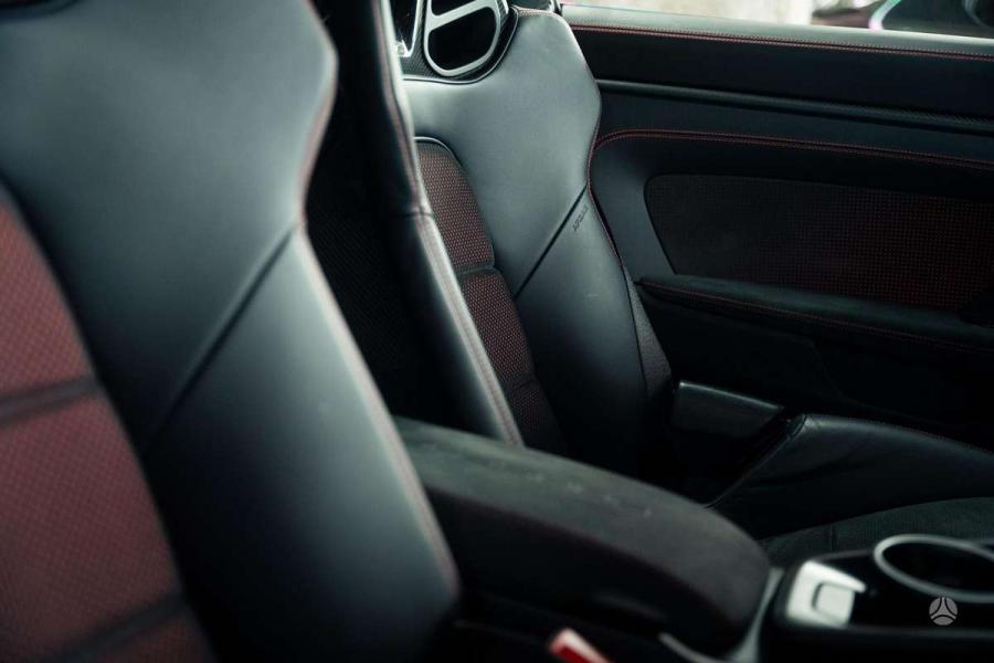 Zils Porsche 911 2024 Viļņa, ar dzinēja tilpumu 4.00 L un nobraukumu 2 tūkst. km par 345000 €, foto 54 vietnē AUTOMOTO.COM.LV